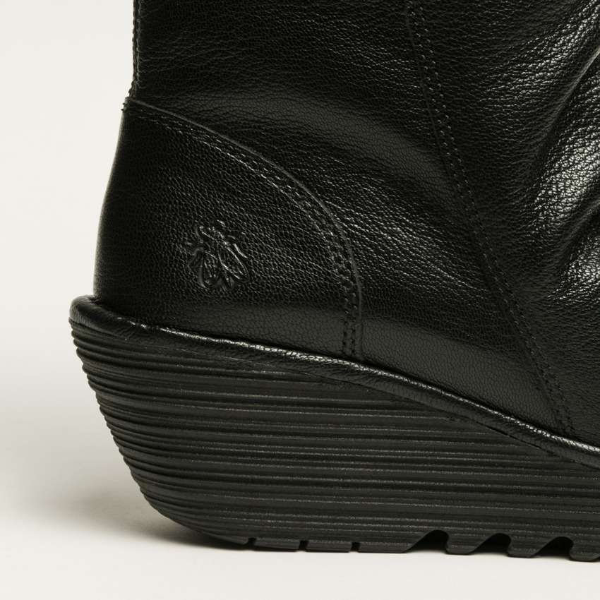 Yust | Womens | Fly London Shoes